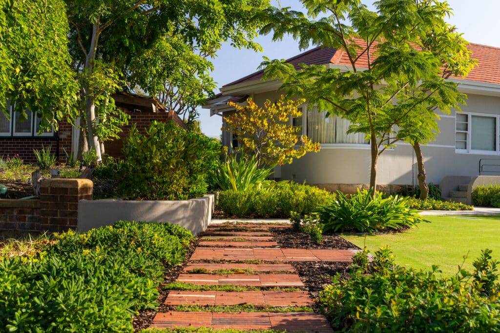 Character and Curves - Heritage Landscaped | Tim Davies Landscaping